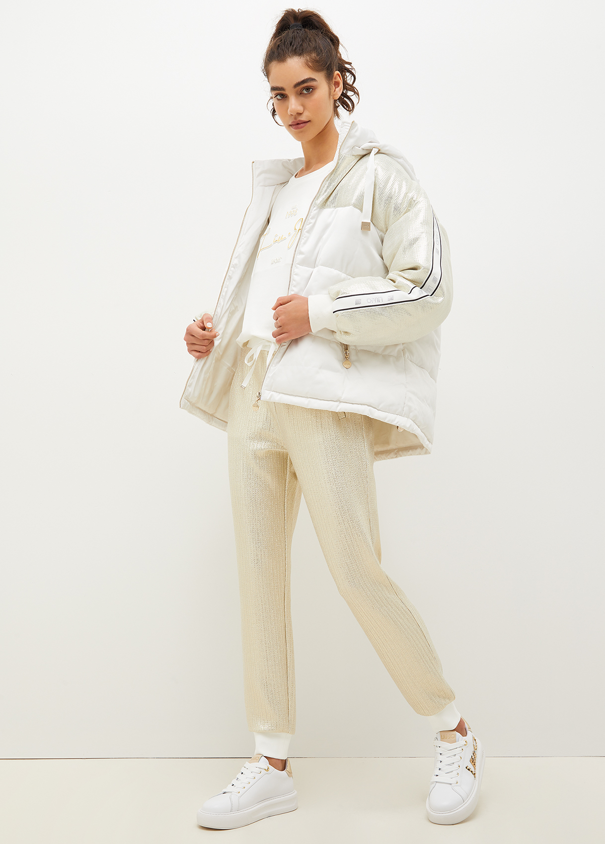 Padded jacket in satin and laminated nylon - TF2259T4558 | Liu Jo ...